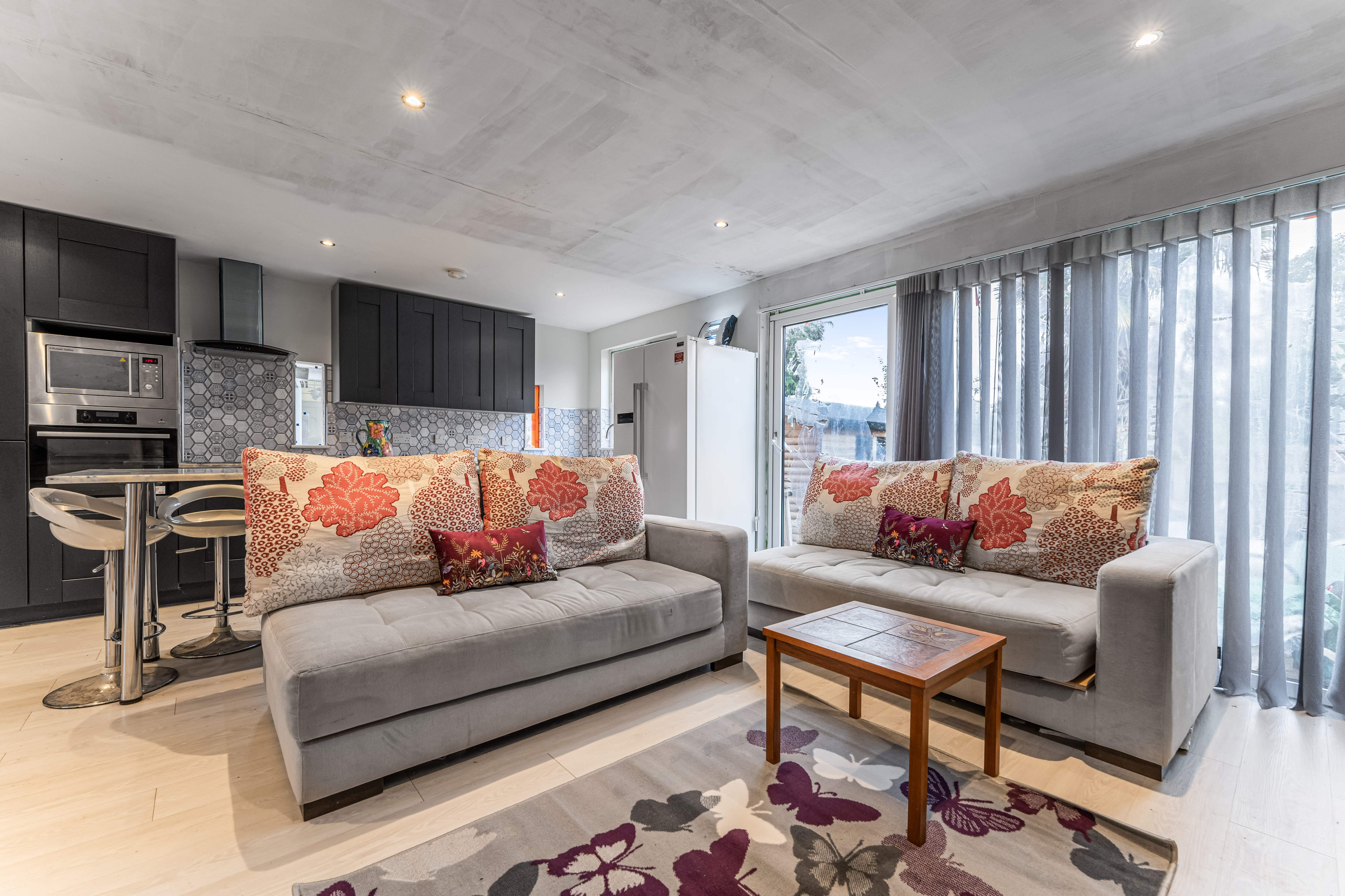 2 Houses & Flats For Sale in Orchard Park | Purplebricks