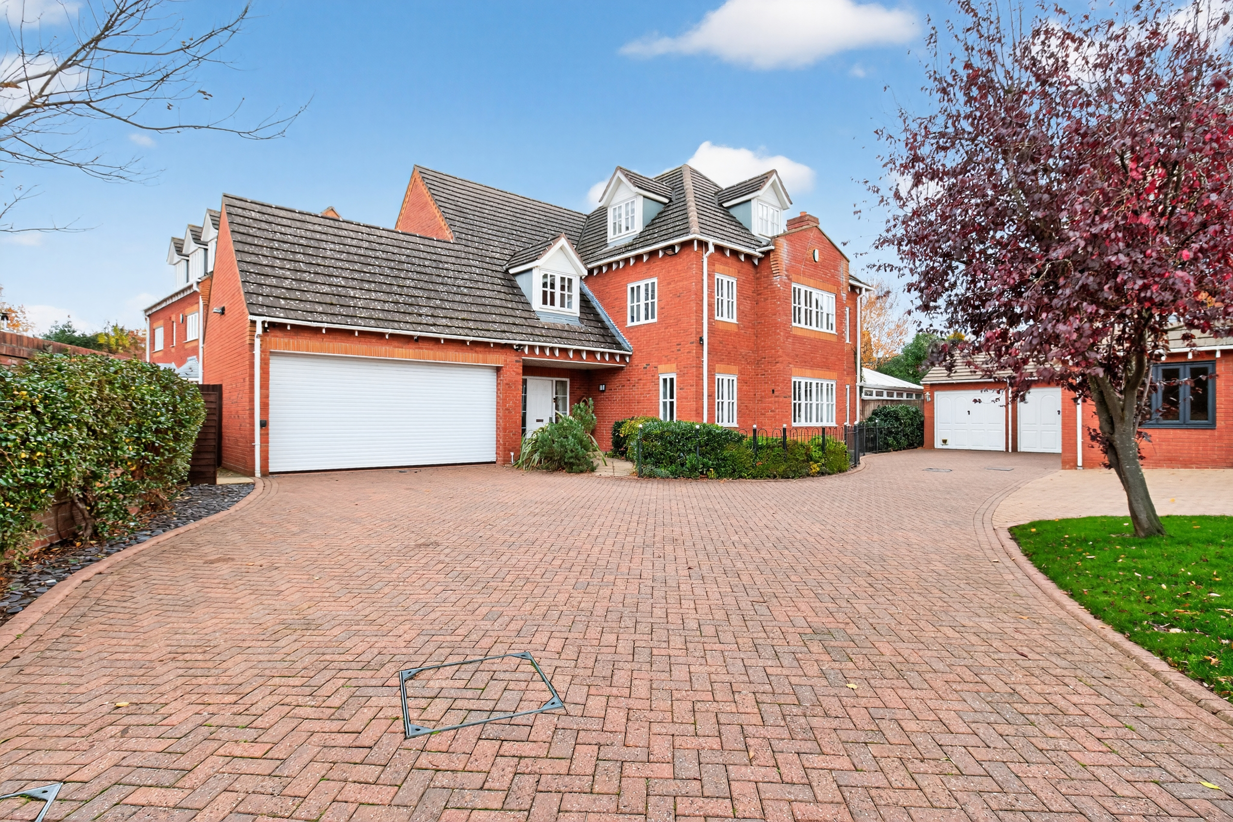 8 Houses & Flats For Sale in Admaston | Purplebricks