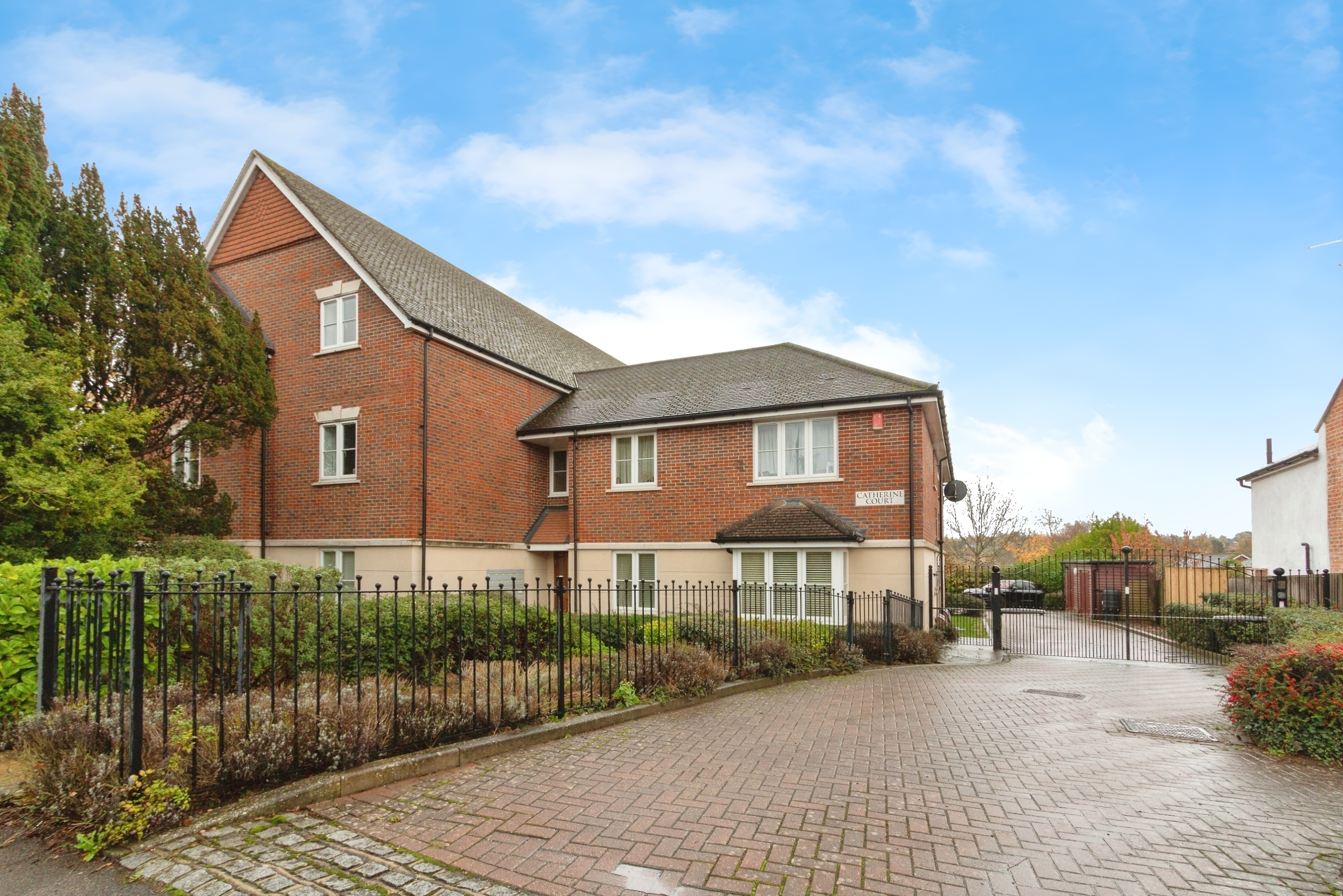 Farnham Property For Sale | Purplebricks