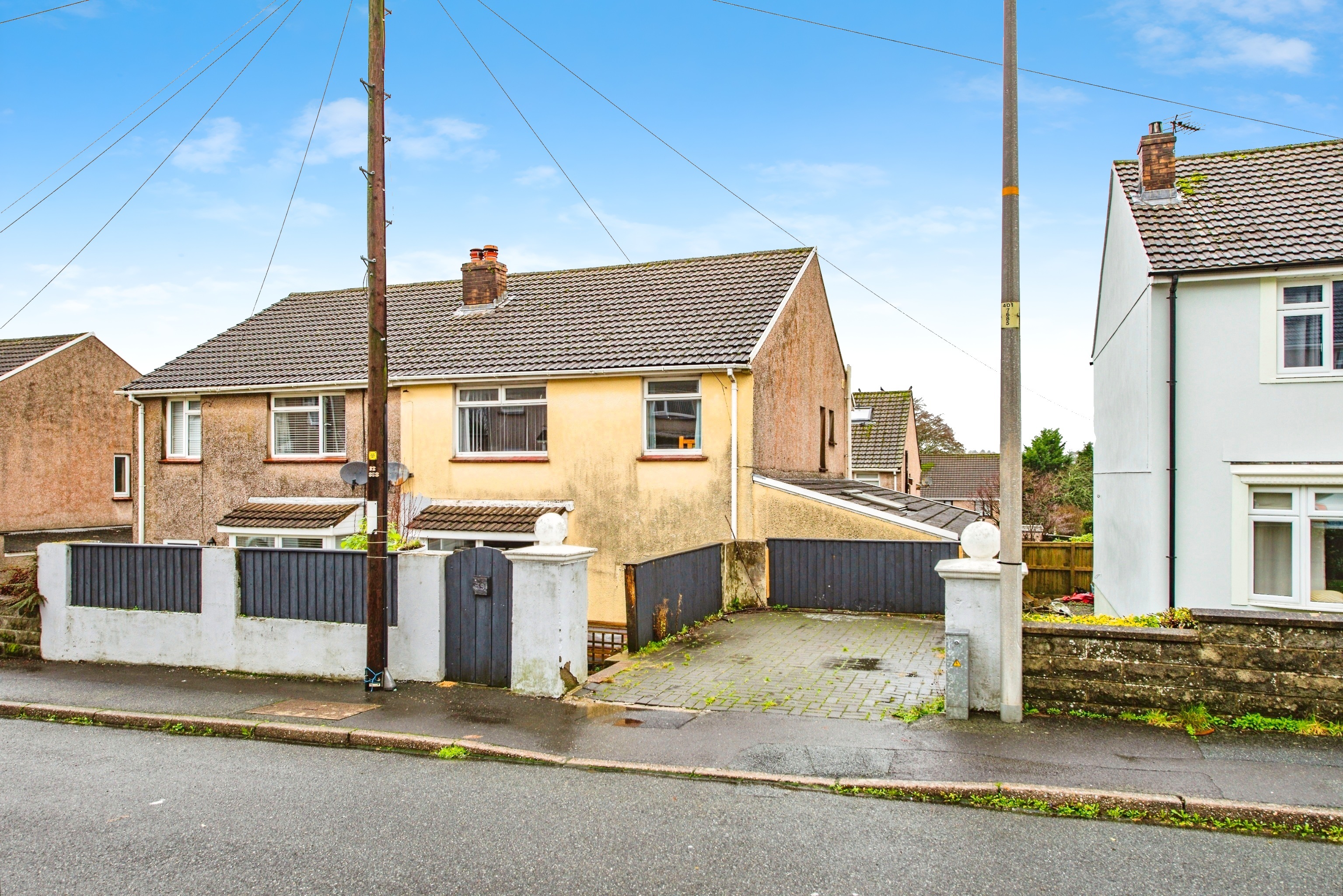 House Or Flat For Sale in Haverfordwest | Purplebricks