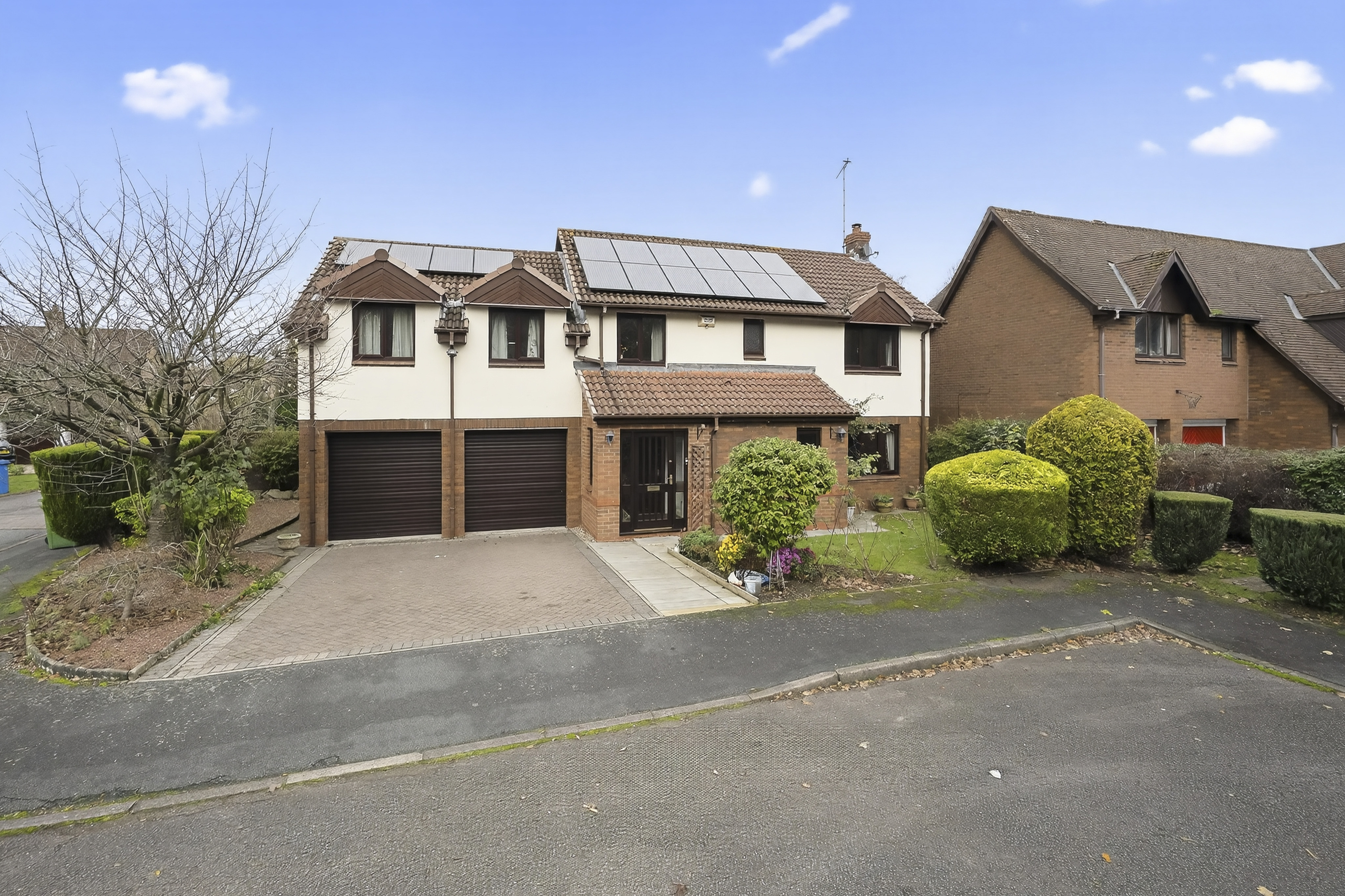 5 Houses & Flats For Sale in Appleton Thorn | Purplebricks
