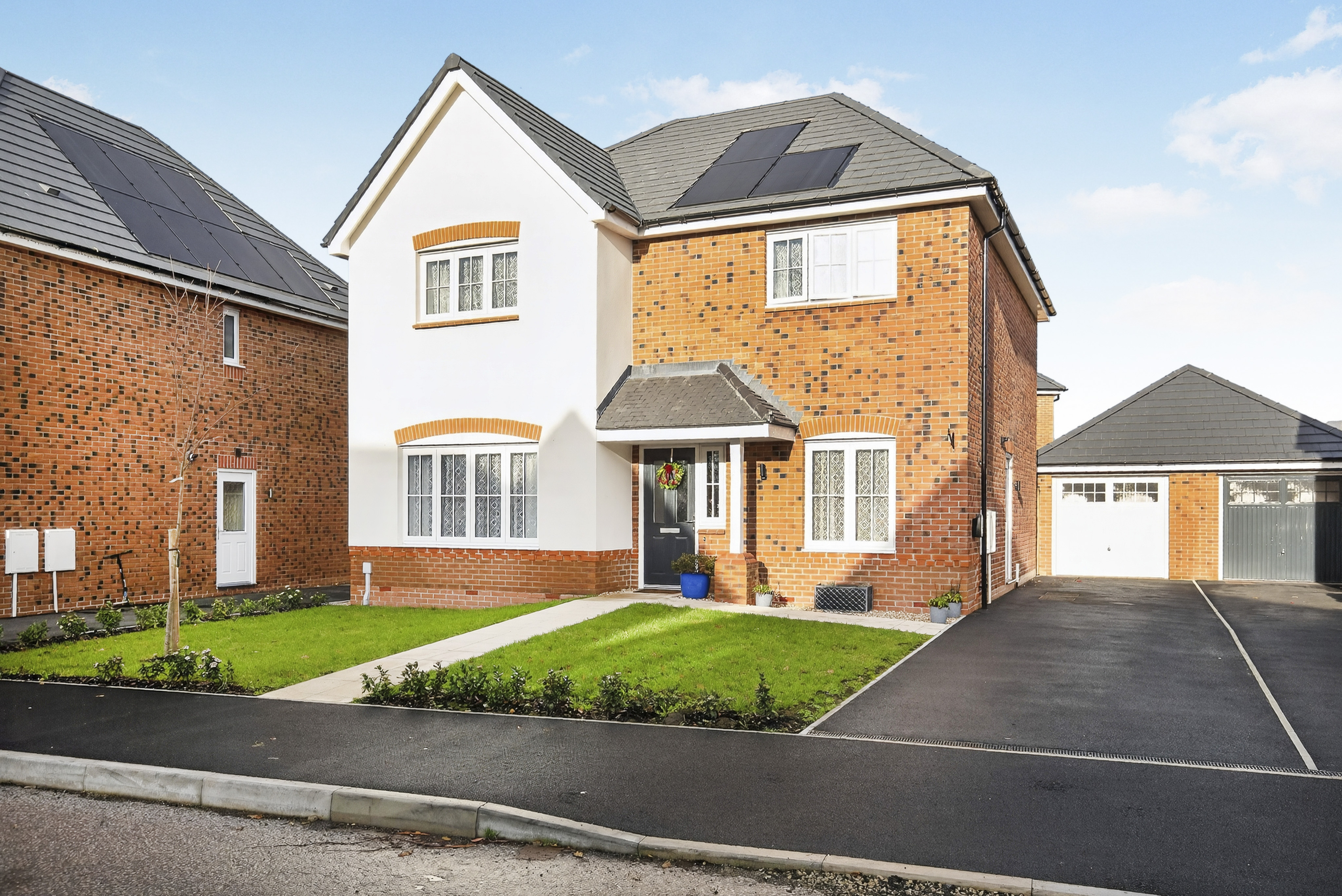 2 Houses & Flats For Sale in Longridge | Purplebricks