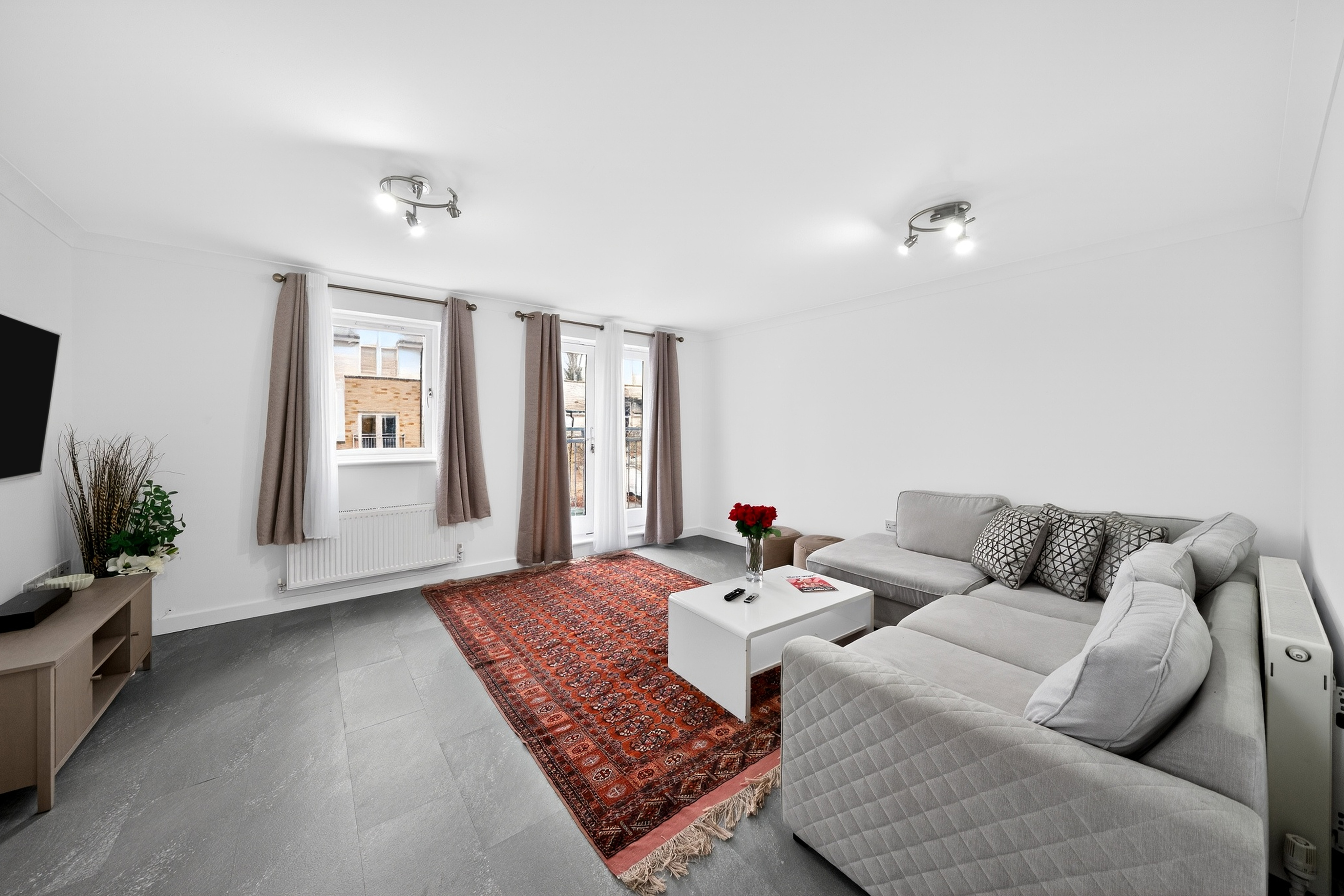 13 Houses & Flats For Sale in Hayes | Purplebricks