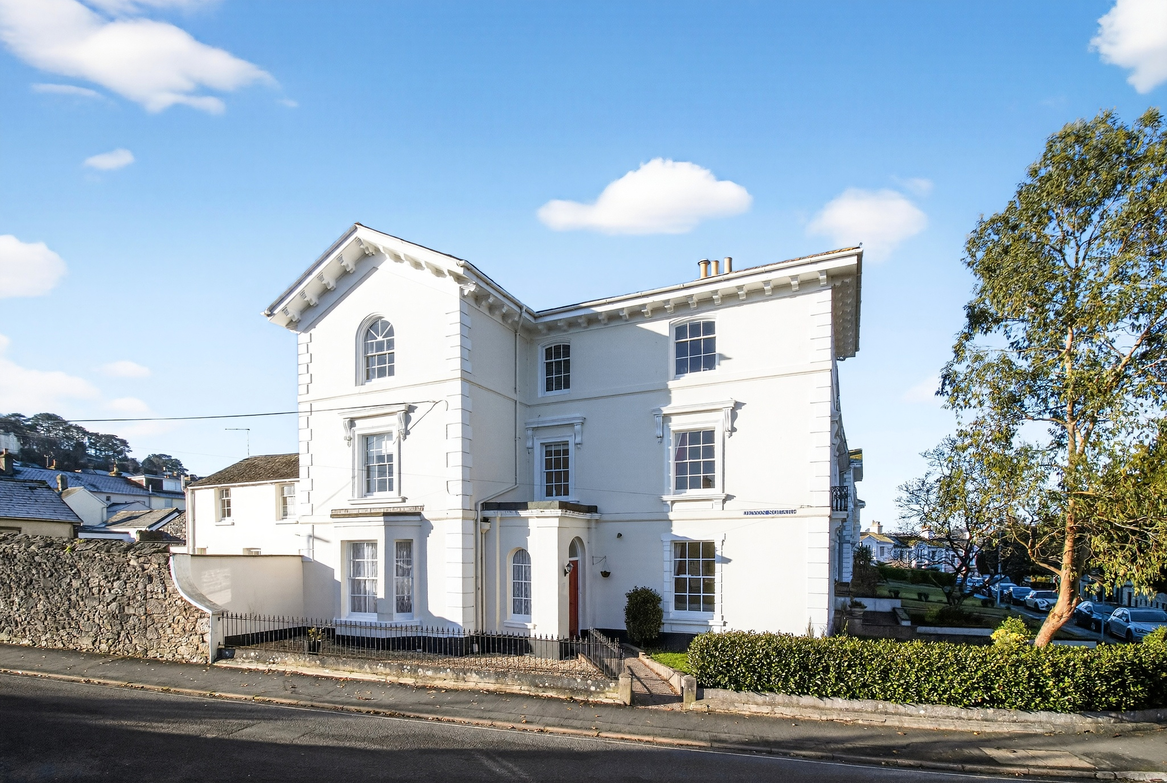 House Or Flat For Sale in Newton Abbot | Purplebricks