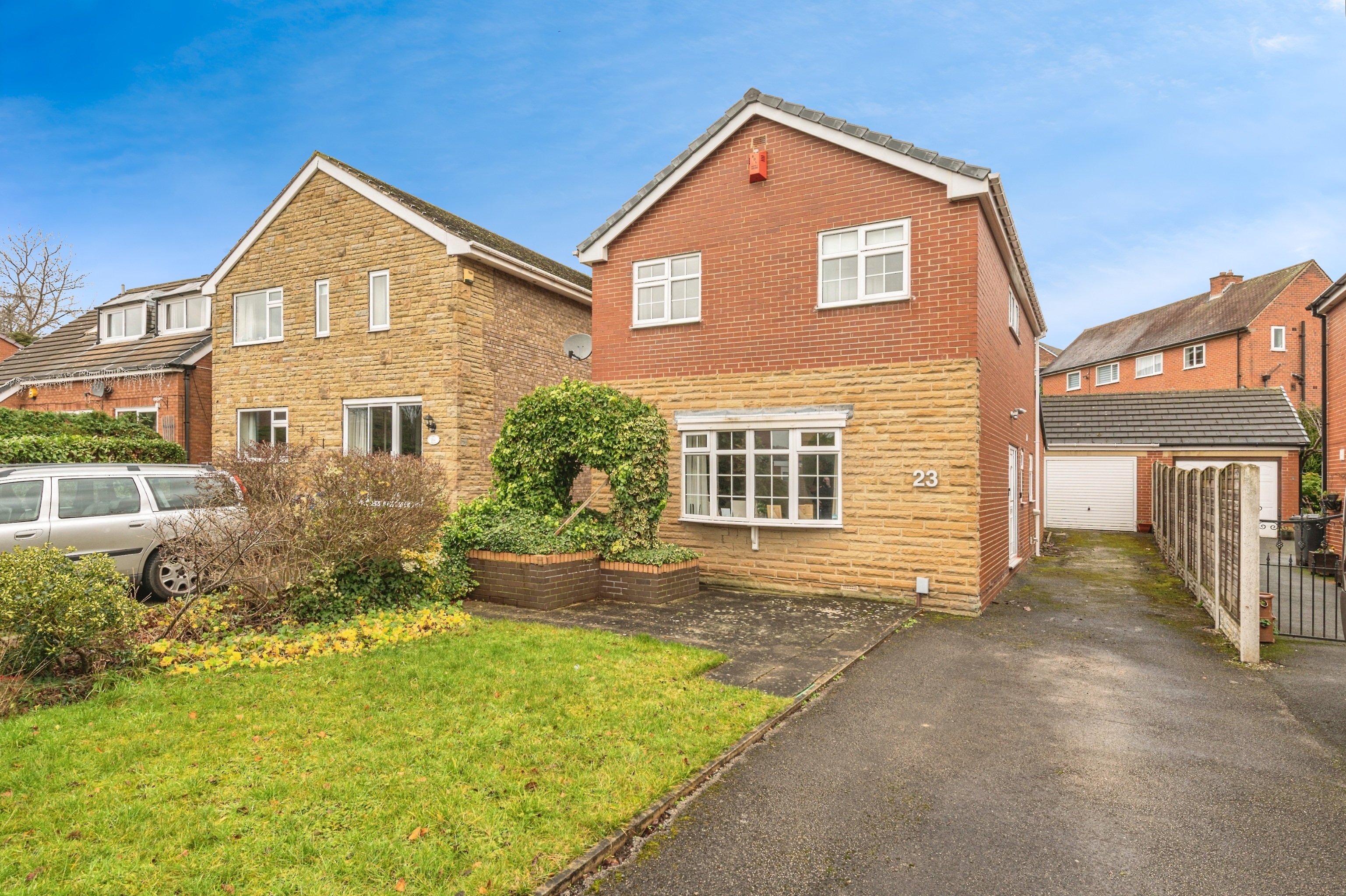 11 Houses & Flats For Sale in Savile Town | Purplebricks